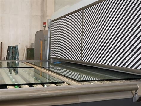 Guide To Glass Distortion And Anisotropy May 2026
