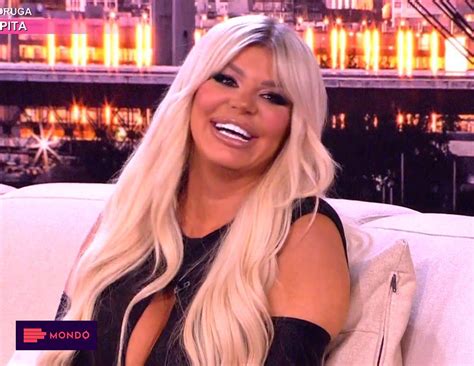 Dara Bubamara Operisala Grudi Magazin Zvijezde I Tračevi