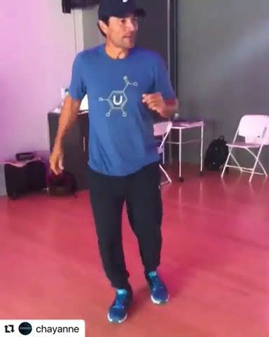 Singer Chayanne Practices Dance Moves In Miami Dance Studio Youtube