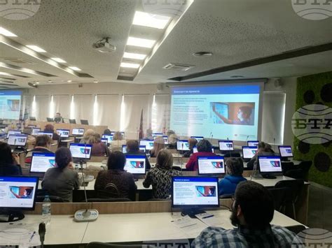 Кръгла маса за дигиталната компетентност кибербезопасността и медийната грамотност организира