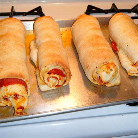 Pepperoni Rolls