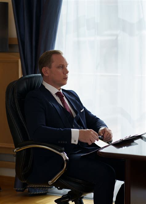 Фото Бедные смеются богатые плачут Кадр со съемок сериала «Бедные смеются богатые плачут