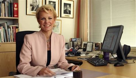 Merete Smith Jubileumsgeneral I Hundre