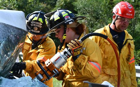 Head On Crash In Colleton County Leaves Two Dead Officials Say Wcbd