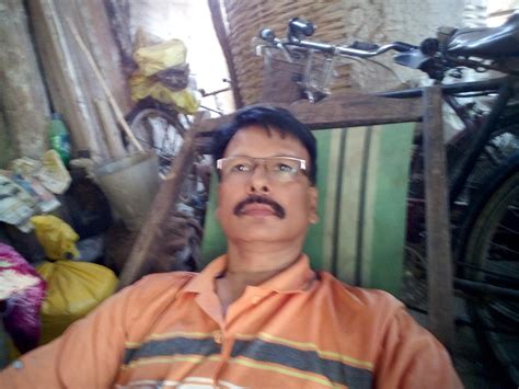 Tharu Dr Ajay Kumar Ojha Dr Ajay Kumar Ojha Amidst The Tharu Schedule