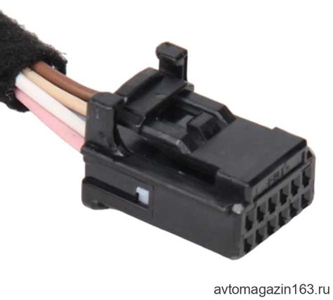 Купить Разъем 12-pin 7 проводов для мульти руля Веста 1379662 TE ...