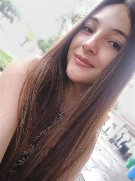 Descargar Mega Pack Exclusivo De Alba Jaramillo Hermosa Chica Casera