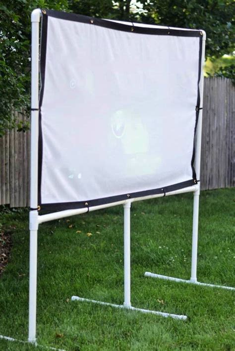25 Homemade DIY Projector Screen Ideas