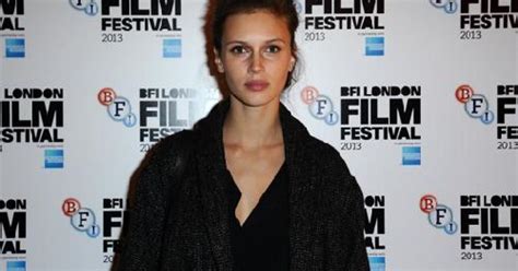 Photos Marine Vacth Mystérieuse Jeune Et Jolie Au Festival De