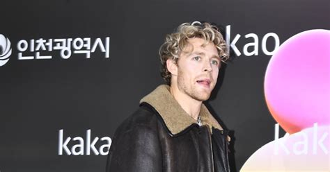 덴마크 팝스타 크리스토퍼 Christopher [포토엔hd]