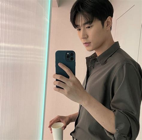 Pin By Joban On Quick Saves Korean Actors Kdrama Actors Cute Anime