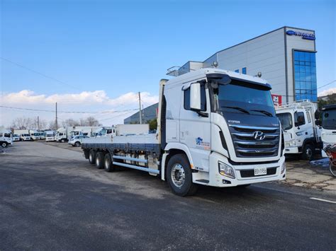 차종 및 모델명 현대 엑시언트 14톤 후축 카고 년식 18년 6월 19년형 색상 흰색 주행거리 541 687 마 화물차직거래8949장터