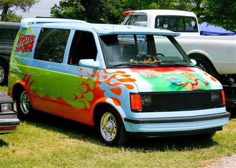 Scooby Doo Mystery Machine Van Custom Photography By N5pix On Deviantart