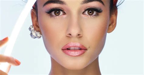 Naomi Scott HD UHD And High Re Solution Photo Gallery