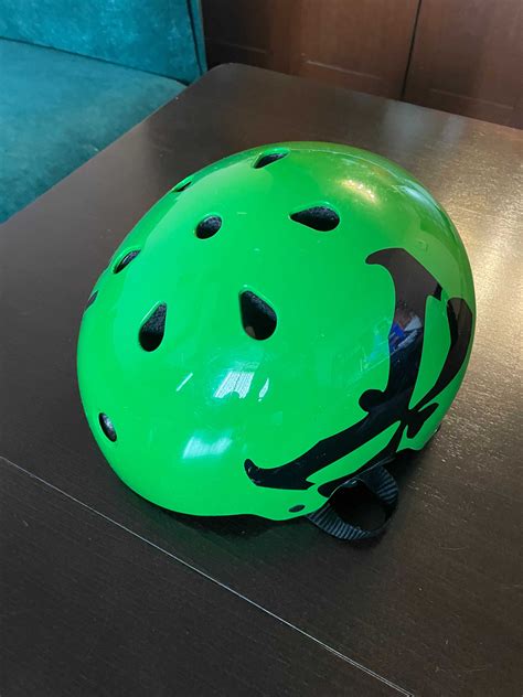 Продавам вело каска Kali гр София Лагера • Olxbg