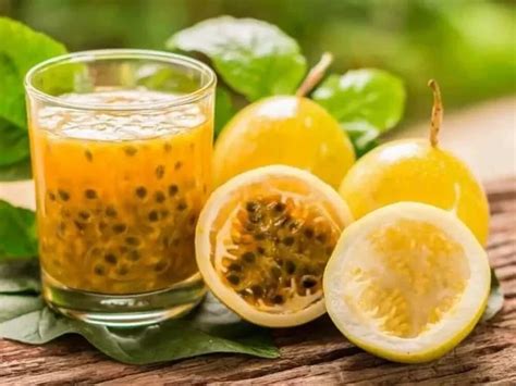 Yellow Passion Fruit Seeds Sweet Granadilla Passiflora Ligularis