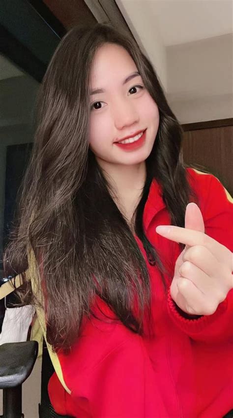 Hot Girl đội Tuyển Nữ Việt Nam Khoe Vòng Eo Con Kiến Bỏng Mắt Báo Tri