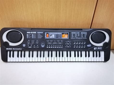 61 Key Electronic Keyboard Mq 6106 Hobbies And Toys Music And Media