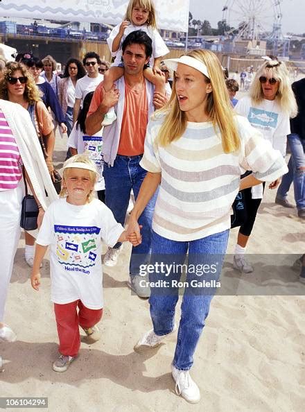 Patricia Wettig Ken Olin Son Clifford Olin And Daughter Roxanne