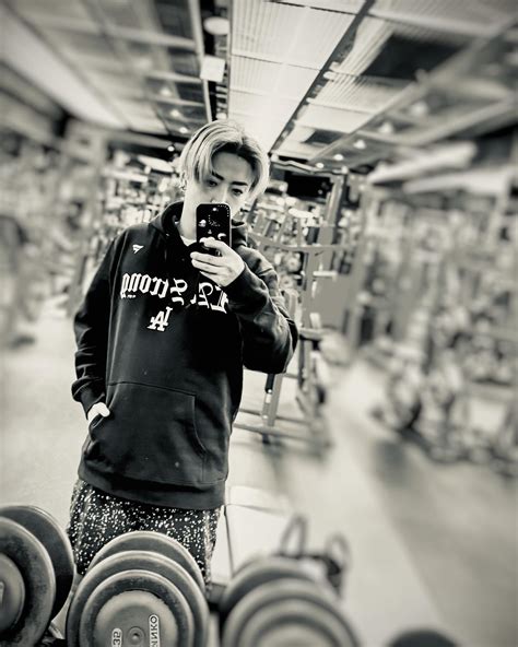 シド 明希aki Sidaki • Instagram Photos And Videos