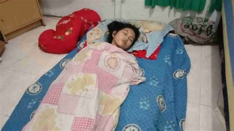 Cewe Tidur – Brain