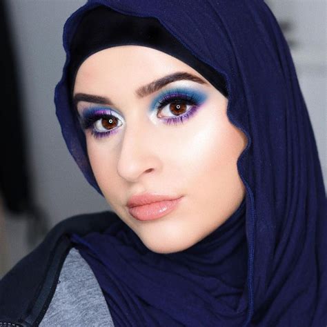 8 Hot Sexy Rianne Mua Bikini Pics