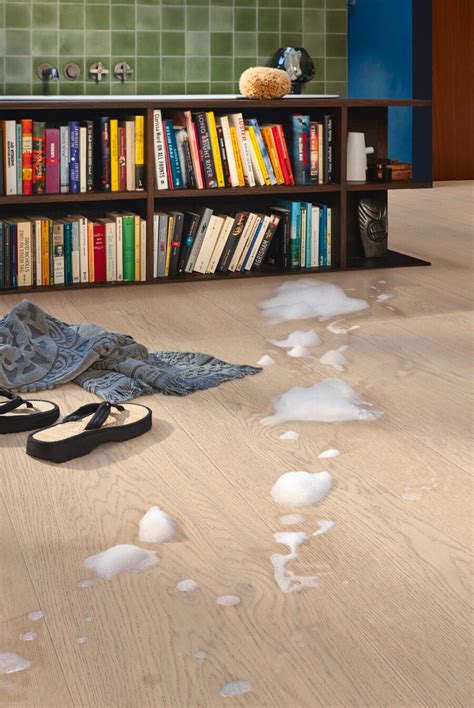 Lindura Wood Flooring Milk Cream Oak Lively 20228 Meister