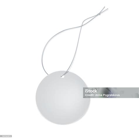 매달린 끈이 있는 빈 흰색 원형 의류 레이블 현실적인 벡터 모형 빈 종이 원형 가격표 모형 디자인용 템플릿 선물 카드에 대한 스톡 벡터 아트 및 기타 이미지 Istock