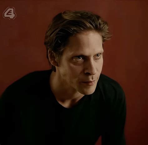 Simon Walker Actrice