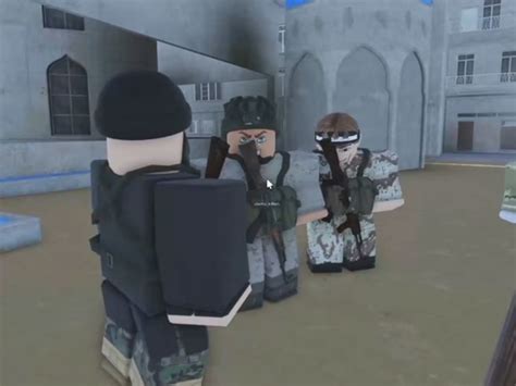 Esafety Hits Roblox Minecraft With Please Explain Over Pro Isis Pro