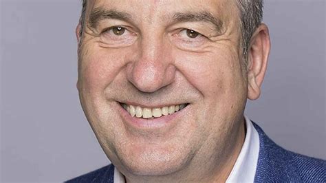 Deag übernimmt How To Academy Live Musikwoche