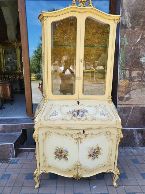 Италианска барокова витрина 022 Шкаф Мебели за дома и офиса Костенец Здравейте предла
