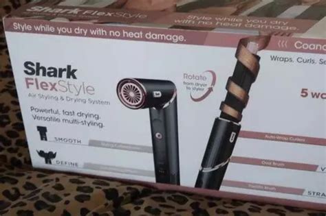 Shark Flexstyle That Curls Hair And Avoids Heat Damage Cut To Lowest Ever Price HampshireLive