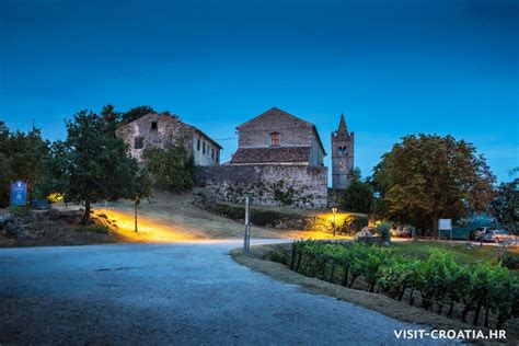 Hum Istra Hrvatska Smještaj I Ture Visit Croatia