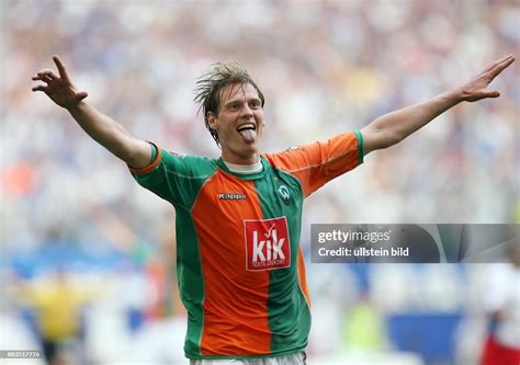 Tim Borowski Mittelfeldspieler Sv Werder Bremen News Photo Getty Images