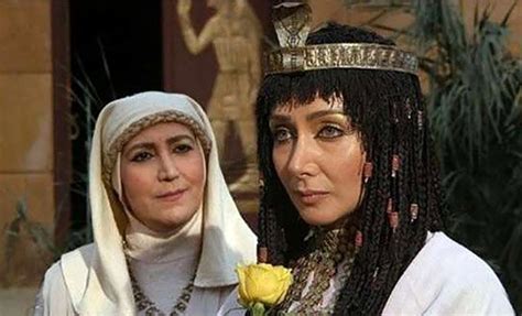 عکس واقعی ترین عکس زلیخا در موزه لوور؛ زیباترین زنی که دیده اید