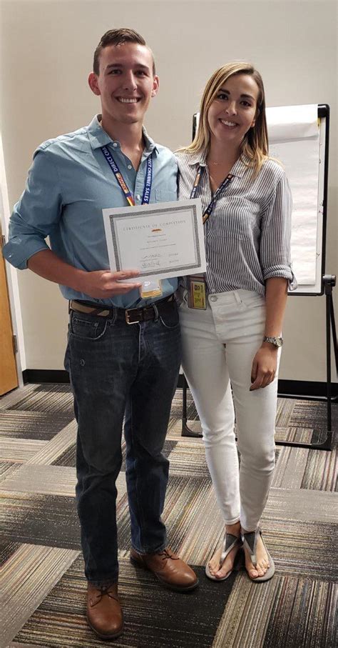 Benjamin Arnold Gorby On Linkedin Dhl Dhlexpress International Shipping Sales Graduation