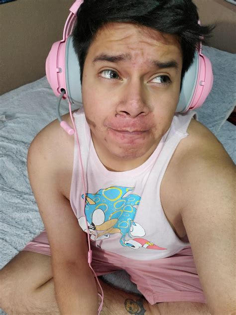 Gamer Gurl R Gaymersgonemild