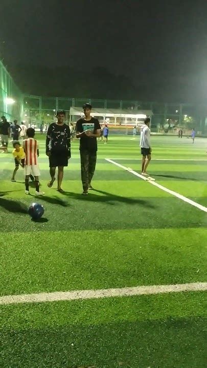 மழை தூறலில் கால் பந்து விளையாட்டு👾 Youtube