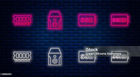 세트 라인 무정전 전원 공급 장치 Ssd 카드 Ram 랜덤 액세스 메모리 및 Sshd 벽돌 벽에 빛나는 네온 아이콘입니다 벡터 가능성에 대한 스톡 벡터 아트 및 기타 이미지