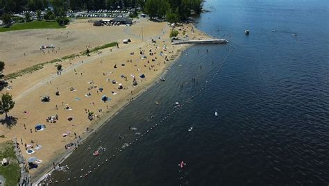 This Island In Ontario Has A Caribbean Vibe And Stunning White Sand Beaches
