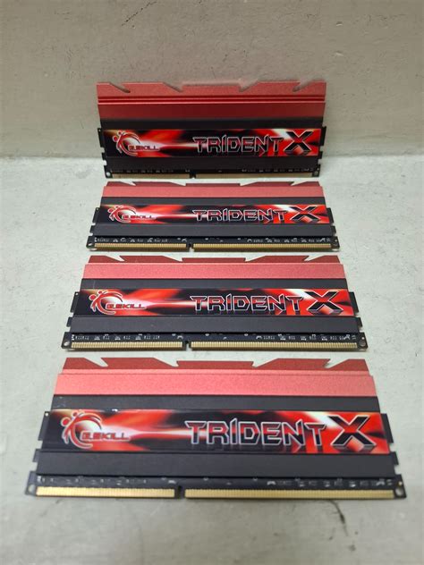 رم حرفه ای چهار عدد 4 گیگ باس 2400 Ddr3