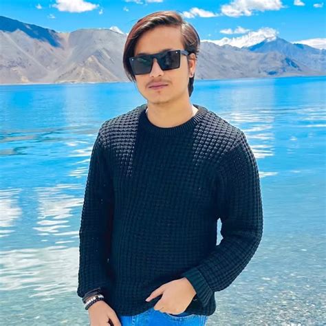 𝐀𝐊𝐀𝐒𝐇 𝐒𝐎𝐍𝐊𝐀𝐑 l 𝐢𝐧𝐝𝐢𝐚 🇮🇳 mr akash 01 threads say more