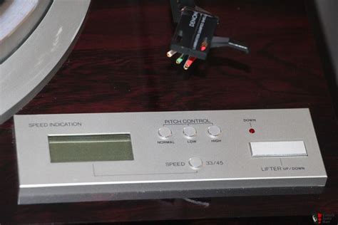 Denon DP 59L Turntable Photo 4348169 Canuck Audio Mart