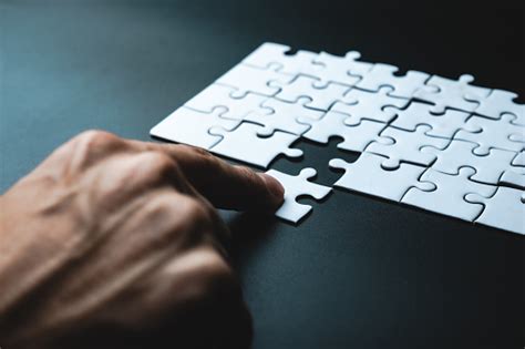 누락 된 직소 퍼즐 조각 최종 퍼즐 조각을 완료하기위한 비즈니스 개념 퍼즐에 대한 스톡 사진 및 기타 이미지 퍼즐 개념 개념과 주제 Istock