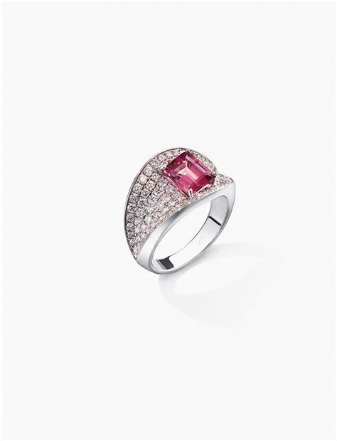 High Jewelry Diva 林曉同linshiaotung 國際珠寶藝術家