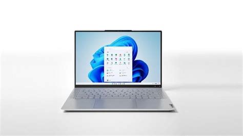 Duo Lenovo Yoga Slim Melantai Usung Sistem Operasi Windows