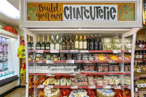 25 Creative Grocery Store Display Ideas For Sales Bonroy