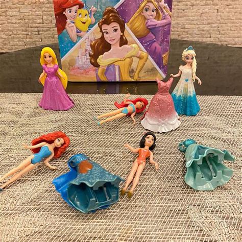 Disney Princess Magic Clip Dolls Hugsys