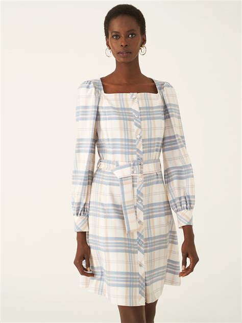 Fustana Page 5 Perspective